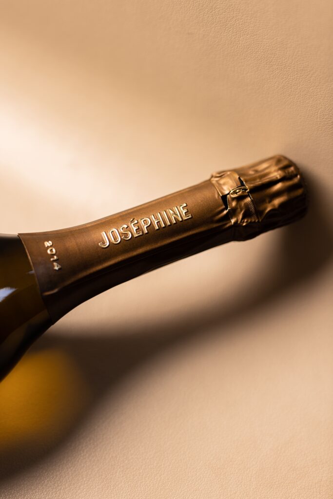 Pourquoi la Cuvée Joséphine est-elle si prestigieuse ? - Champagne ...